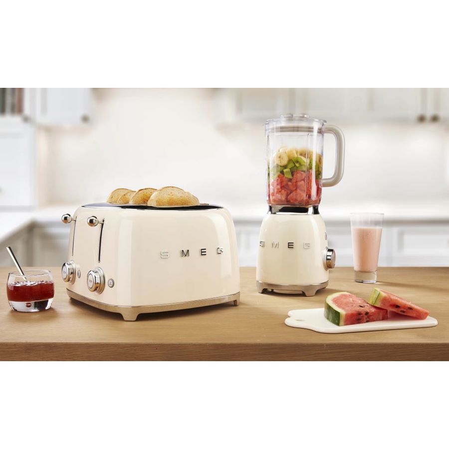 Smeg TSF03CRUK Retro Cream 4 Slice Toaster | SMEG Toasters